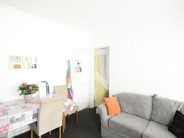 Casa à Venda Ipiranga, 2 Quartos, 180 m2