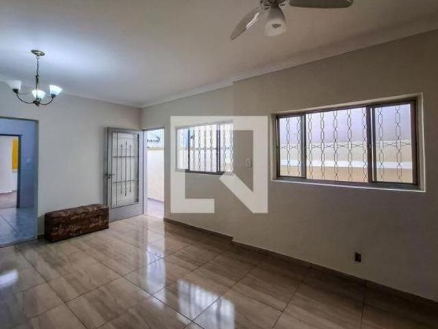 Casa à Venda Ipiranga, 2 Quartos, 100 m2