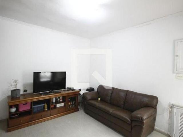 Casa à Venda Ipiranga, 2 Quartos, 120 m2