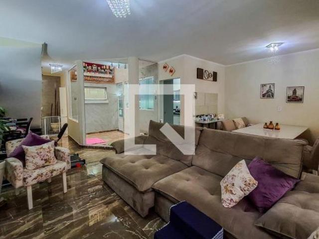 Casa à Venda Ipiranga, 2 Quartos, 120 m2
