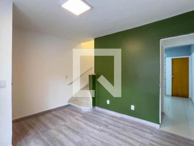 Casa à Venda Ipiranga, 2 Quartos, 120 m2