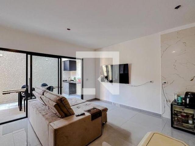 Casa à Venda Ipiranga, 2 Quartos, 121 m2