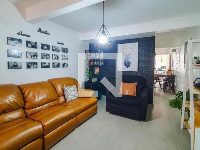 Casa à Venda Ipiranga, 2 Quartos, 133 m2