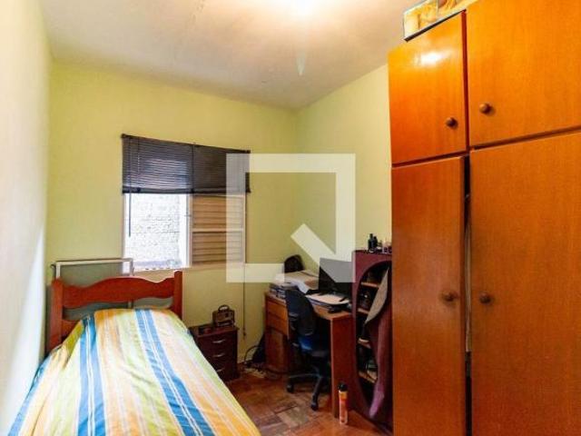 Casa à Venda Ipiranga, 2 Quartos, 130 m2