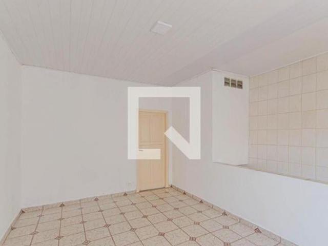 Casa à Venda Ipiranga, 2 Quartos, 400 m2