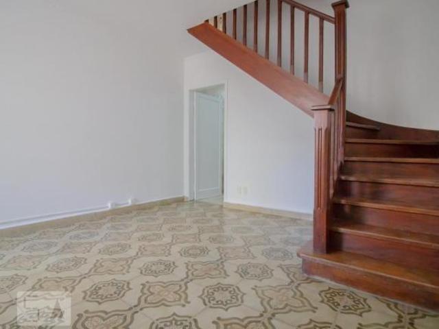 Casa à Venda Ipiranga, 2 Quartos, 60 m2