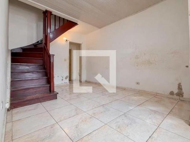 Casa à Venda Ipiranga, 2 Quartos, 74 m2
