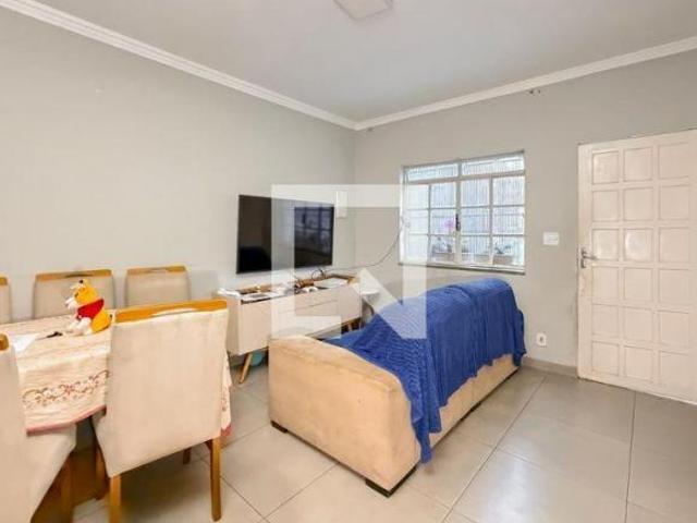 Casa à Venda Ipiranga, 2 Quartos, 79 m2