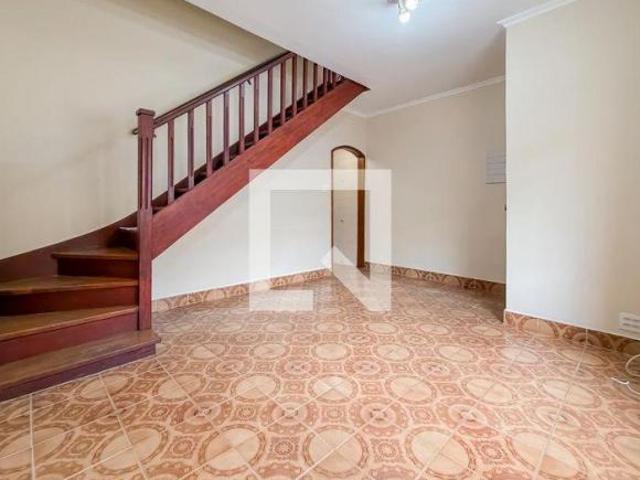 Casa à Venda Ipiranga, 2 Quartos, 70 m2