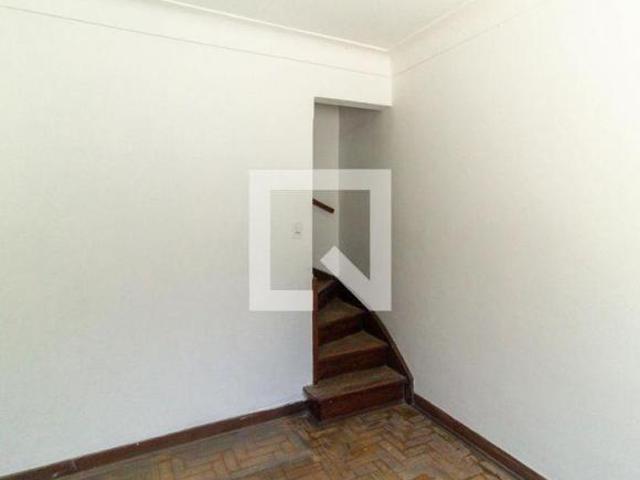 Casa à Venda Ipiranga, 2 Quartos, 80 m2