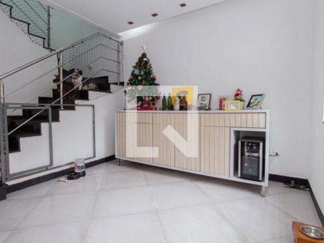Casa à Venda Ipiranga, 4 Quartos, 143 m2