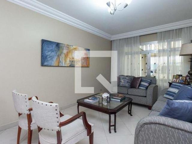 Casa à Venda Ipiranga, 4 Quartos, 150 m2