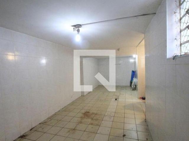 Casa à Venda Ipiranga, 4 Quartos, 180 m2