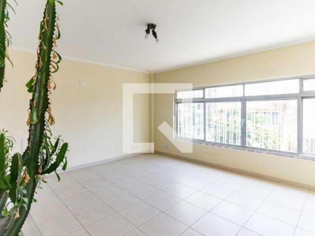 Casa à Venda Ipiranga, 4 Quartos, 270 m2