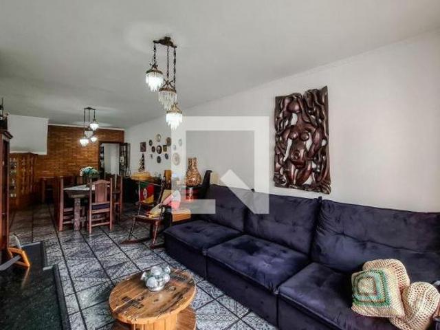 Casa à Venda Ipiranga, 4 Quartos, 280 m2