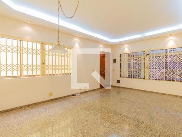 Casa à Venda Ipiranga, 4 Quartos, 223 m2