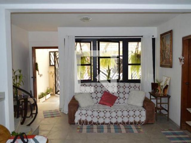 Casa à Venda Ipiranga, 4 Quartos, 450 m2