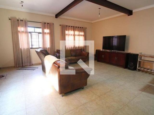 Casa à Venda Ipiranga, 4 Quartos, 400 m2