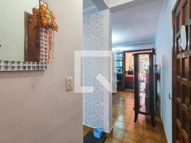 Casa à Venda Ipiranga, 5 Quartos, 196 m2