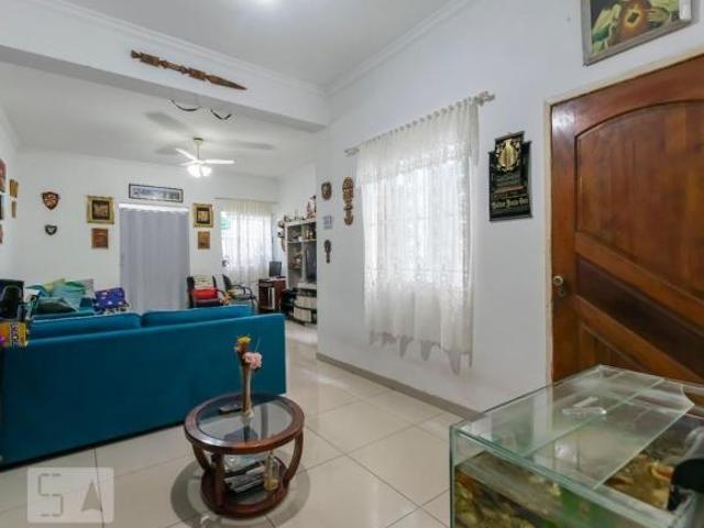 Casa à Venda Ipiranga, 5 Quartos, 215 m2