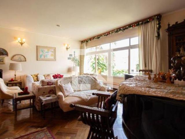 Casa à Venda Ipiranga, 5 Quartos, 950 m2