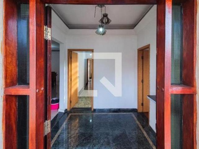 Casa à Venda Ipiranga, 6 Quartos, 415 m2