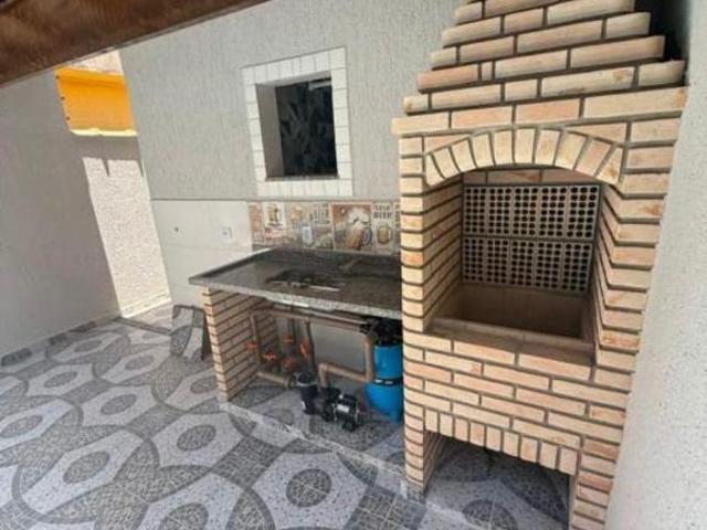 Casa à venda Itanhaém 67 m² com 2 dormitórios, churrasqueira e piscina