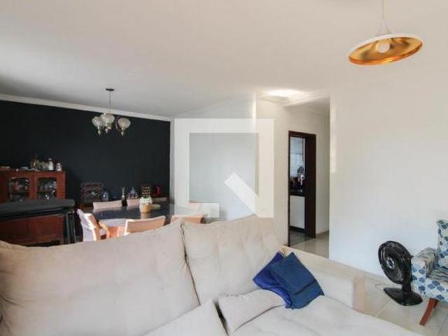 Casa à Venda Itapoã, 3 Quartos, 180 m² Belo Horizonte