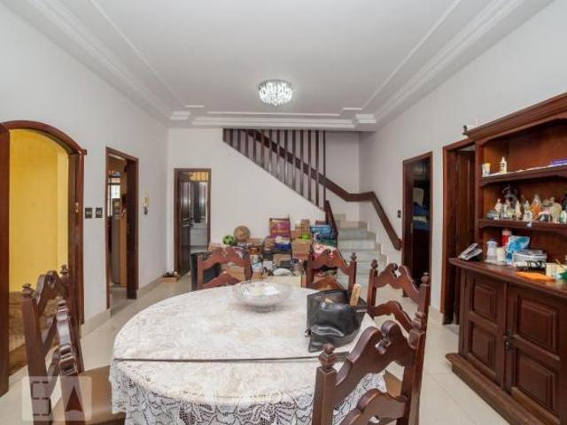 Casa à Venda Itapoã, 4 Quartos, 320 m² Belo Horizonte