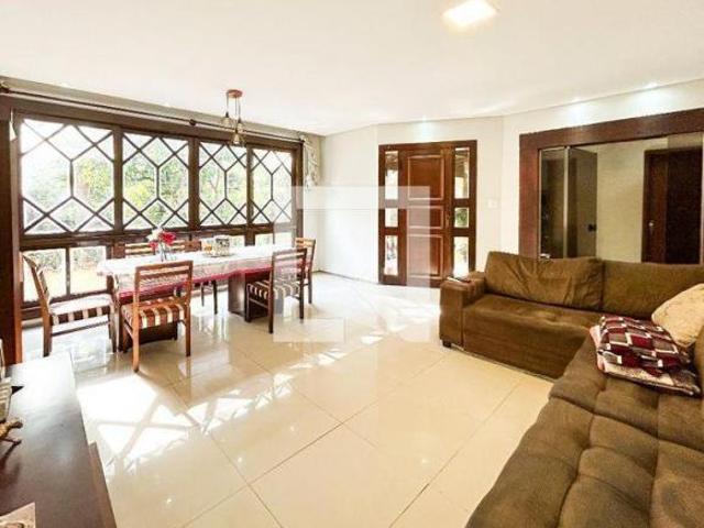 Casa à Venda Itapoã, 5 Quartos, 180 m² Belo Horizonte