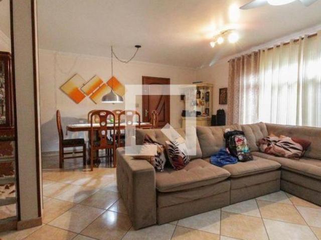 Casa à Venda Itaquera, 3 Quartos, 168 m2