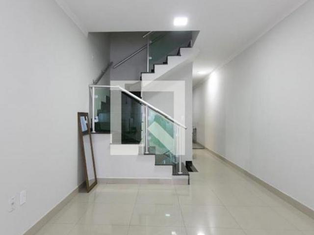 Casa à Venda Itaquera, 3 Quartos, 103 m2