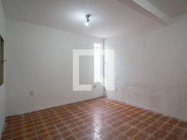 Casa à Venda Itaquera, 3 Quartos, 100 m² São Paulo