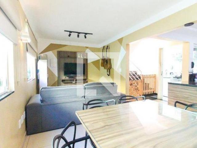 Casa à Venda Itaquera, 3 Quartos, 130 m2