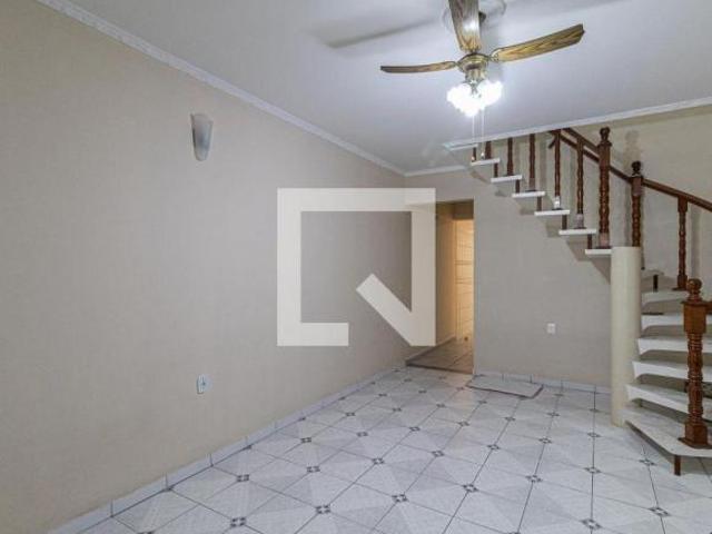 Casa à Venda Itaquera, 3 Quartos, 241 m2
