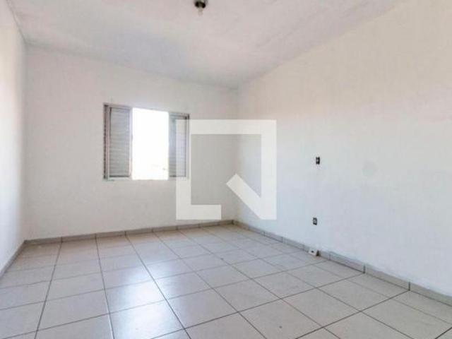 Casa à Venda Itaquera, 3 Quartos, 250 m2