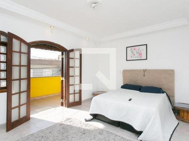 Casa à Venda Itaquera, 3 Quartos, 200 m2