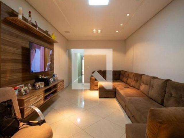 Casa à Venda Itaquera, 3 Quartos, 200 m2