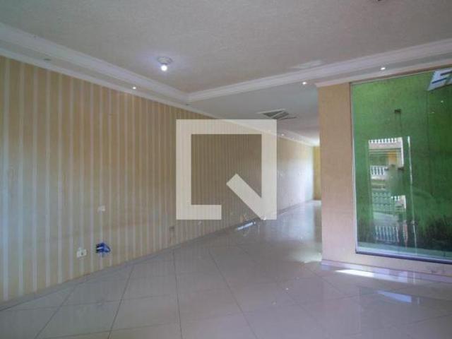 Casa à Venda Itaquera, 3 Quartos, 212 m2