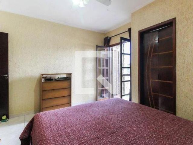 Casa à Venda Itaquera, 3 Quartos, 220 m2