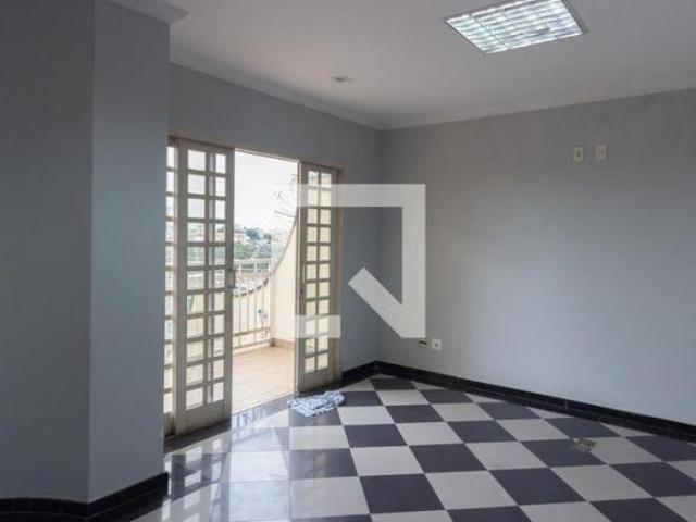 Casa à Venda Itaquera, 3 Quartos, 344 m2