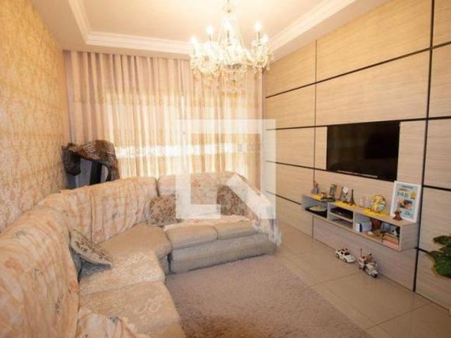Casa à Venda Itaquera, 3 Quartos, 300 m2