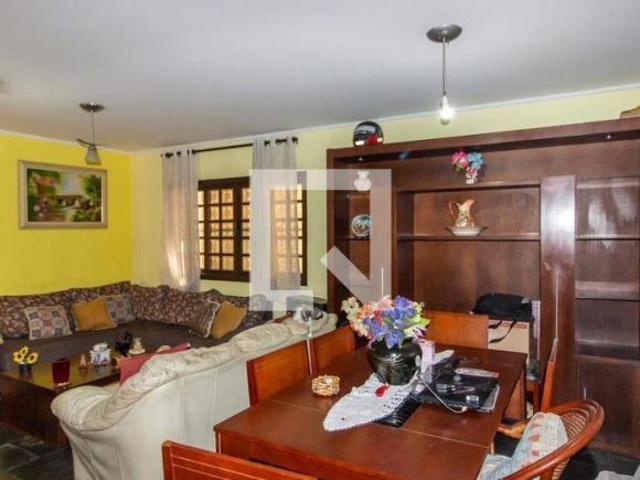 Casa à Venda Itaquera, 3 Quartos, 500 m2