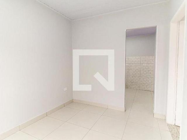 Casa à Venda Itaquera, 3 Quartos, 90 m2