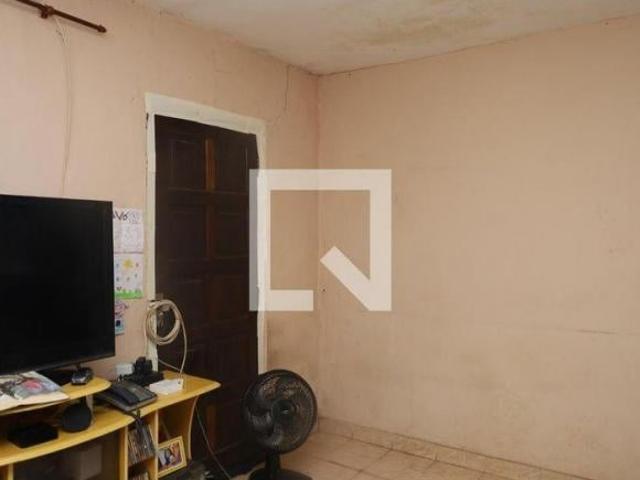 Casa à Venda Itaquera, 1 Quarto, 150 m² São Paulo