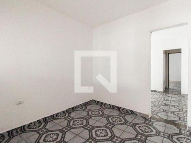 Casa à Venda Itaquera, 1 Quarto, 250 m2