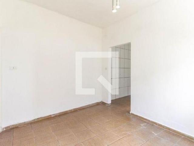 Casa à Venda Itaquera, 1 Quarto, 60 m² São Paulo