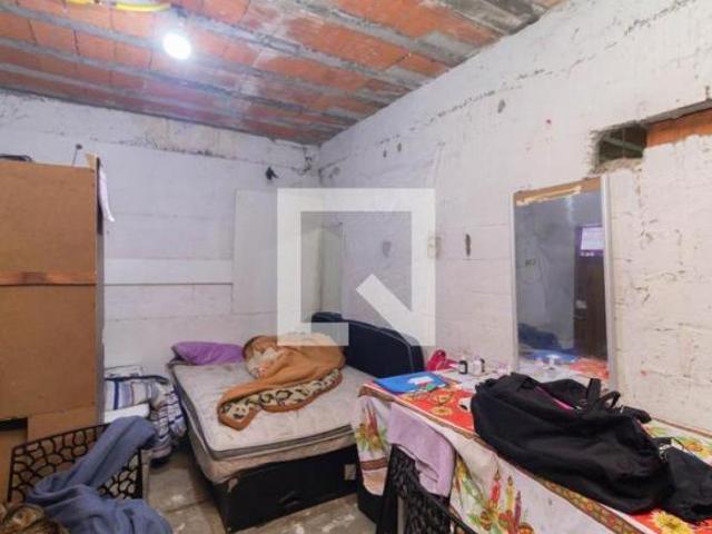 Casa à Venda Itaquera, 1 Quarto, 70 m² São Paulo