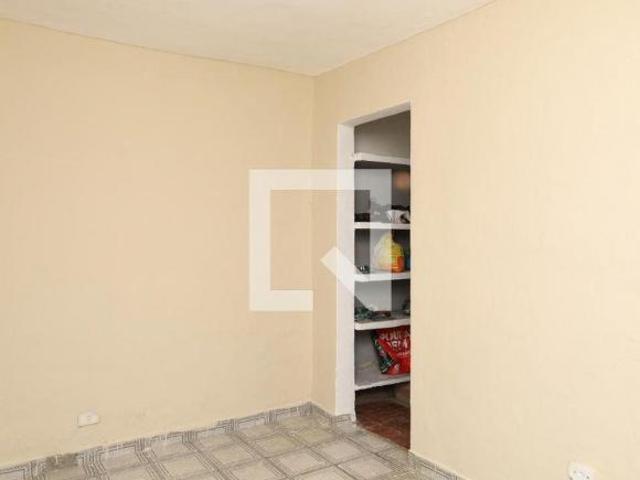 Casa à Venda Itaquera, 1 Quarto, 90 m2