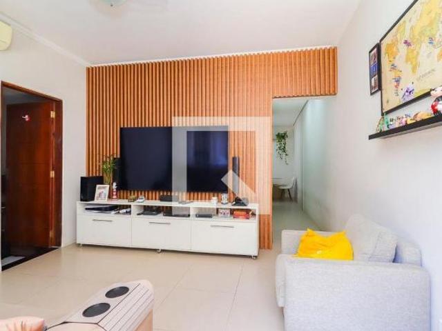 Casa à Venda Itaquera, 2 Quartos, 140 m2